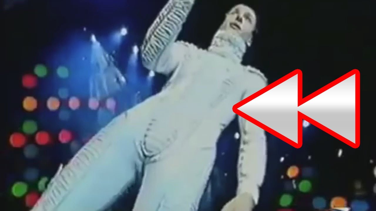Weird russian singer - Chum Drum Bedrum BUT IT'S REVERSED! - YouTube