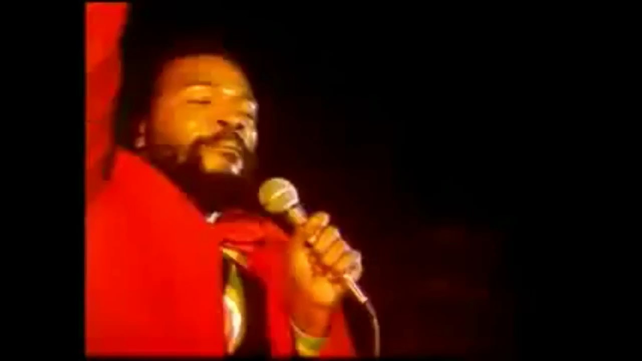 Marvin Gaye - LIVE Let's Get It On 1976 - YouTube