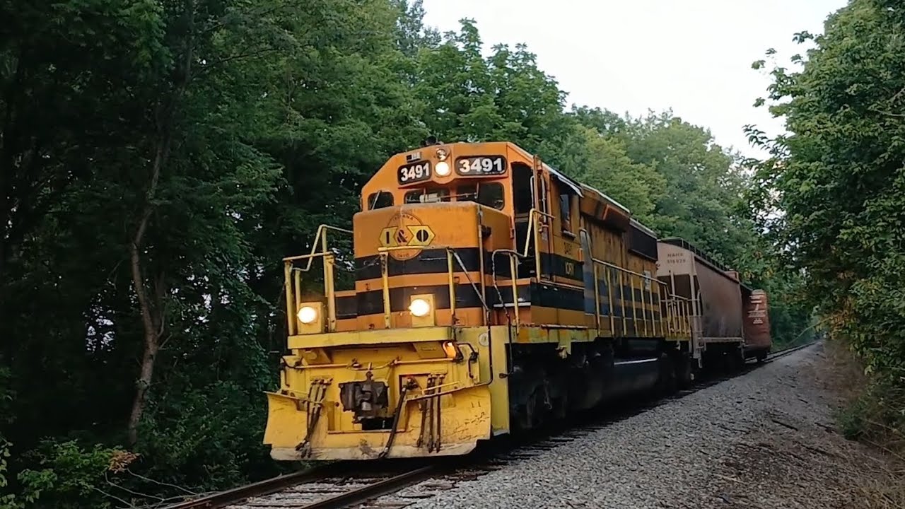 Nice I&O train on the Logan Sub (I&O 3491) Groveport, OH - YouTube