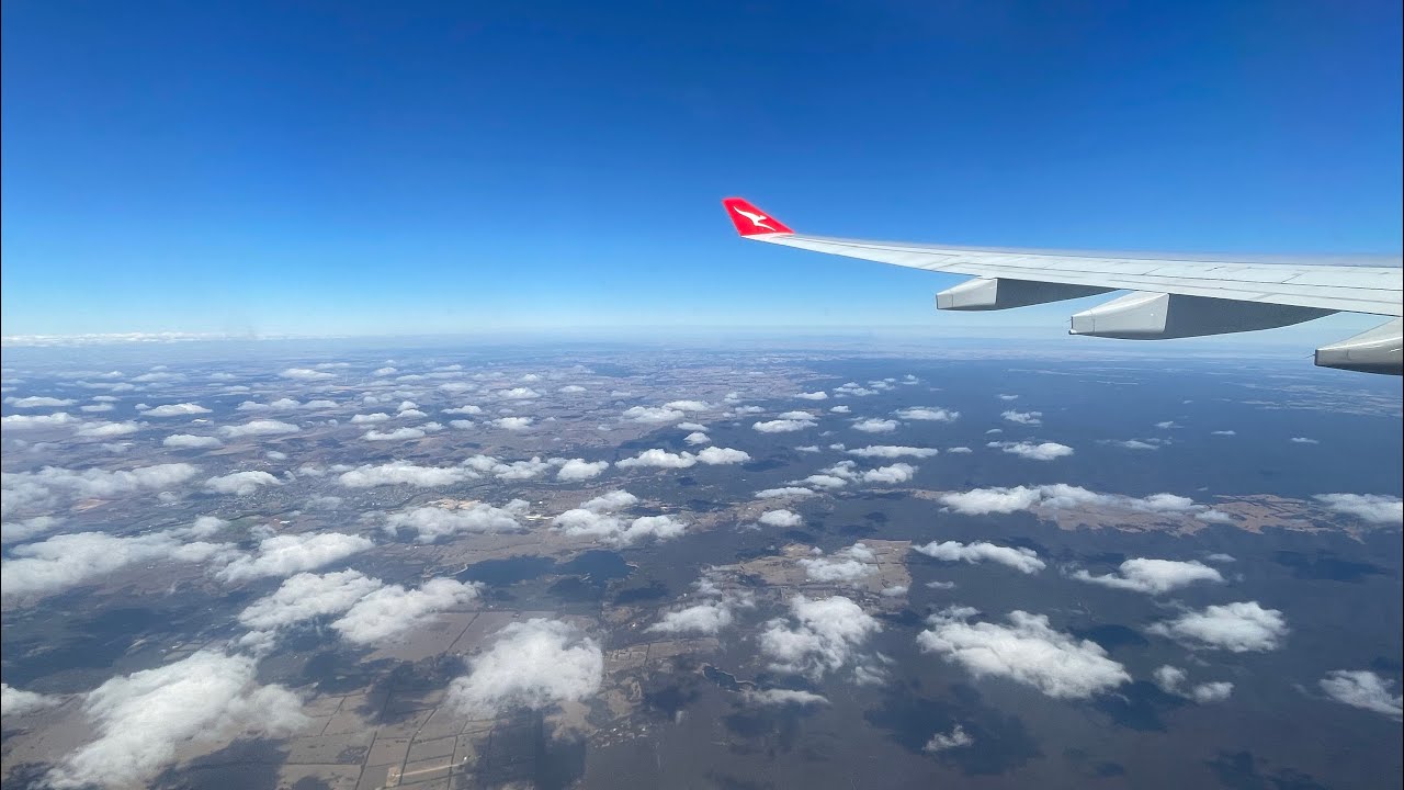 QF79 Flying from Melbourne Tullamarine Airport to Tokyo Narita Airport ...
