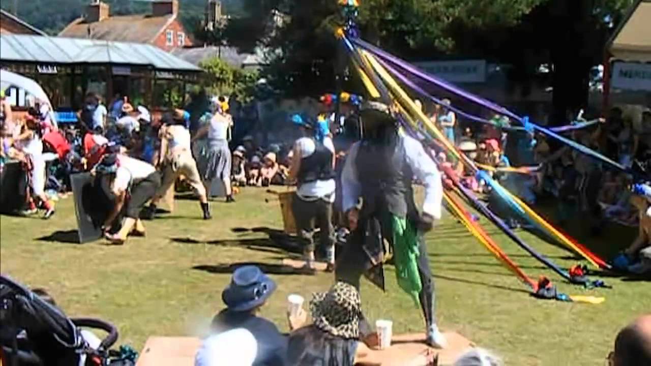 Folk Dance Remixed present Step Hop House short 3 minute promo - YouTube