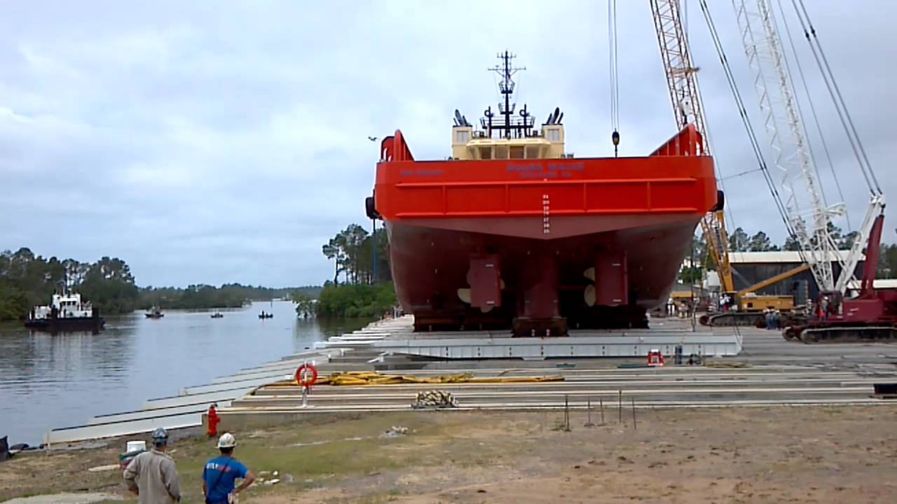Gulf ship in gulfport mississippi launching boat - YouTube