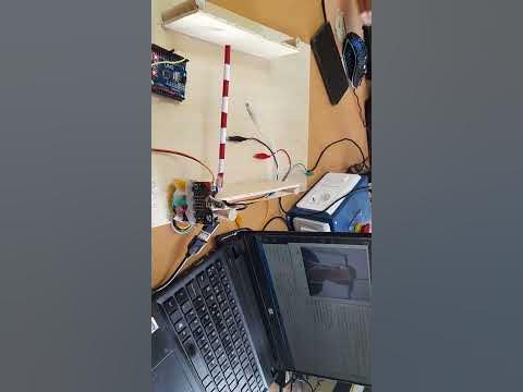 Barrera con arduino por reconocimiento facial - YouTube