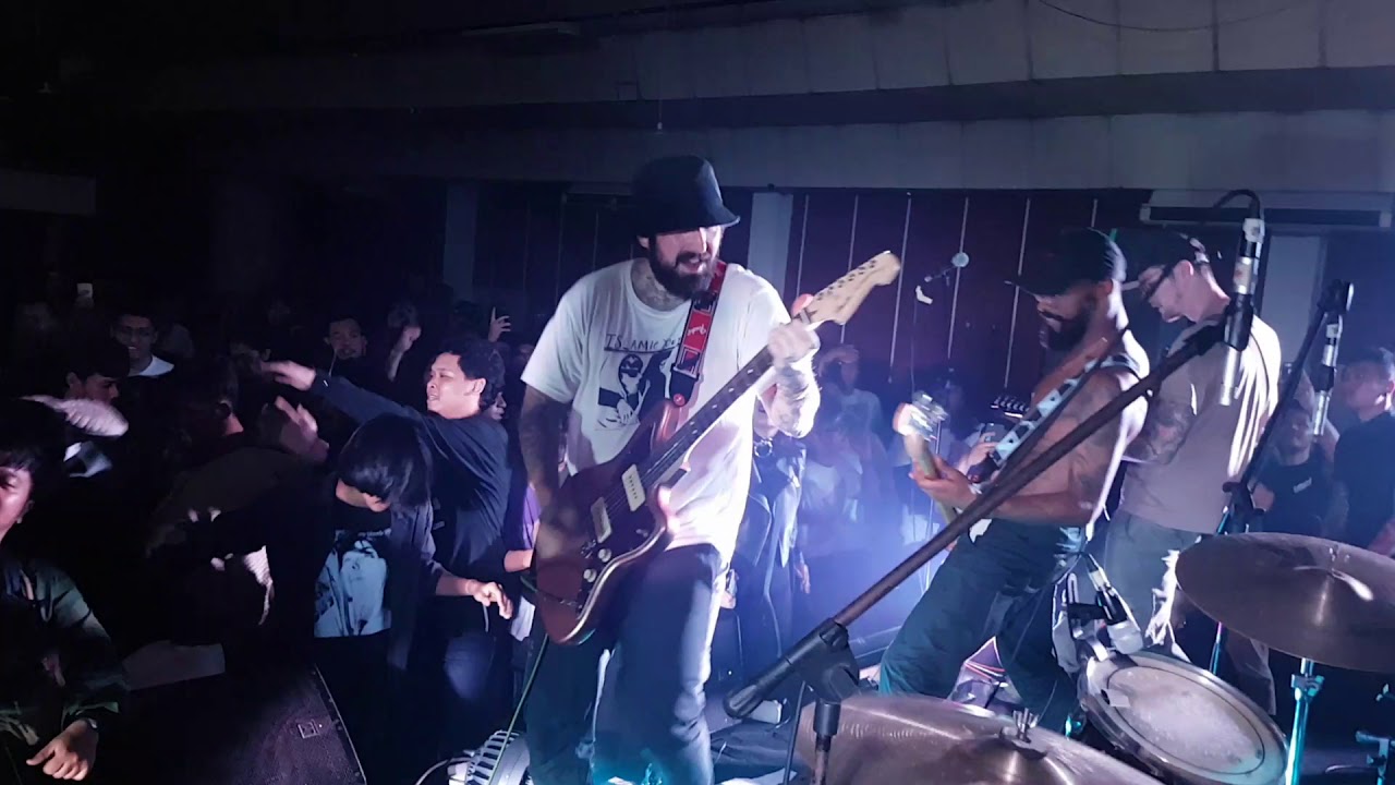 Nothing - Vertigo Flowers pt.ll, Live in Jakarta (11-10-2019) - YouTube