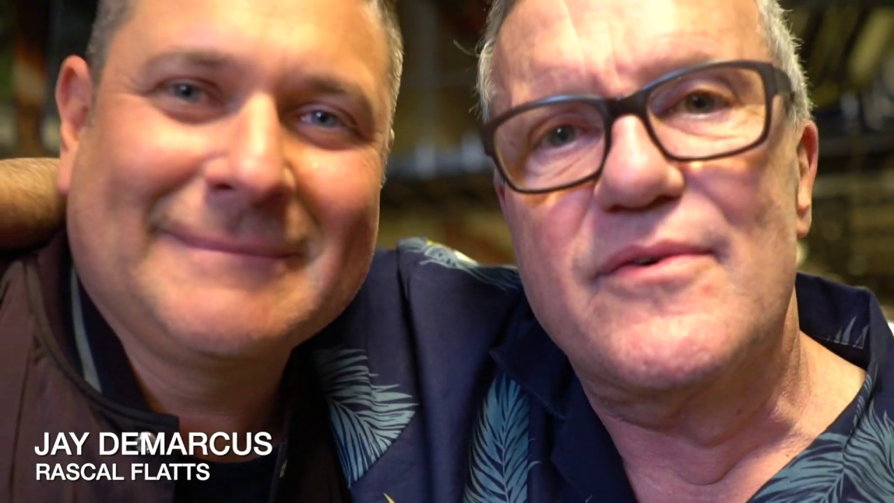 Mark Lowry comedy at 35 years of friends, Michael W. Smith - YouTube