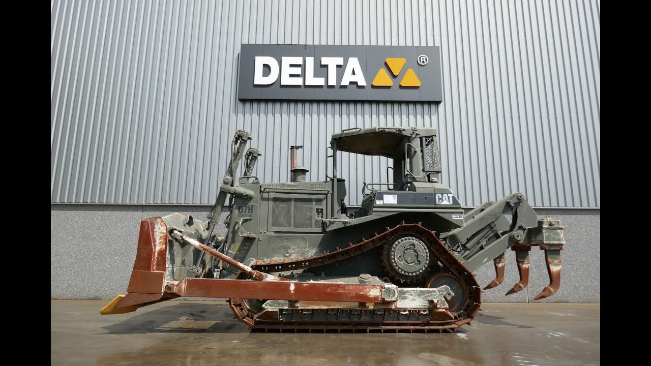 Demonstration video Caterpillar D7H Series II Ex-Army Dozer - YouTube