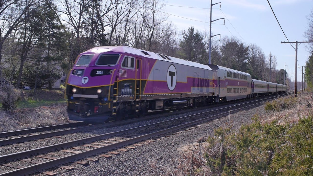 New MBTA Engine Accelerating - YouTube