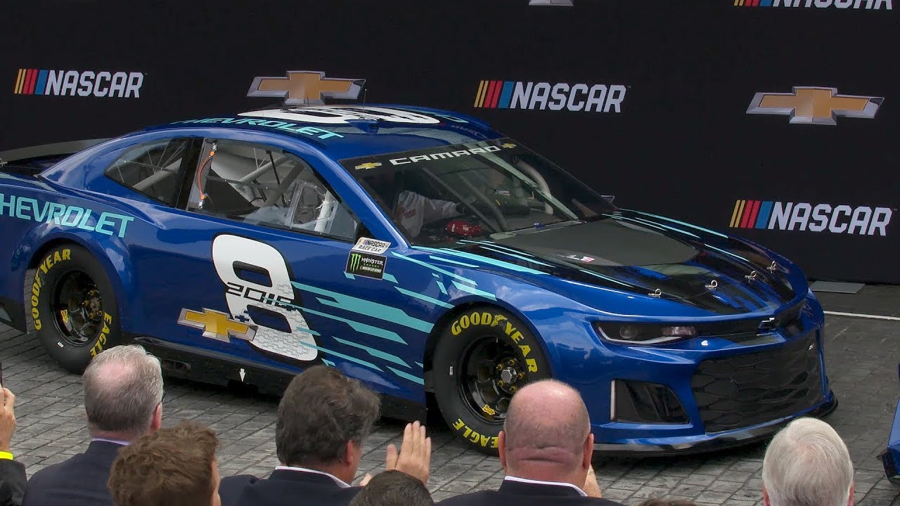2018 Chevrolet Camaro ZL1 NASCAR Cup Race Car - Reveal Highlights - YouTube