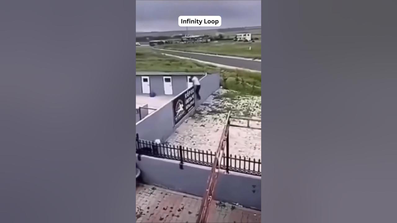 Bro is stuck in an infinity loop 😱😂 - YouTube