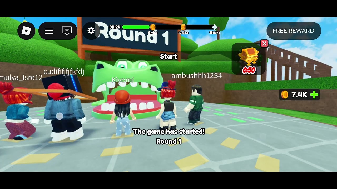 Roblox this game is so fun 😁 plz try it . *game name is chomped! - YouTube