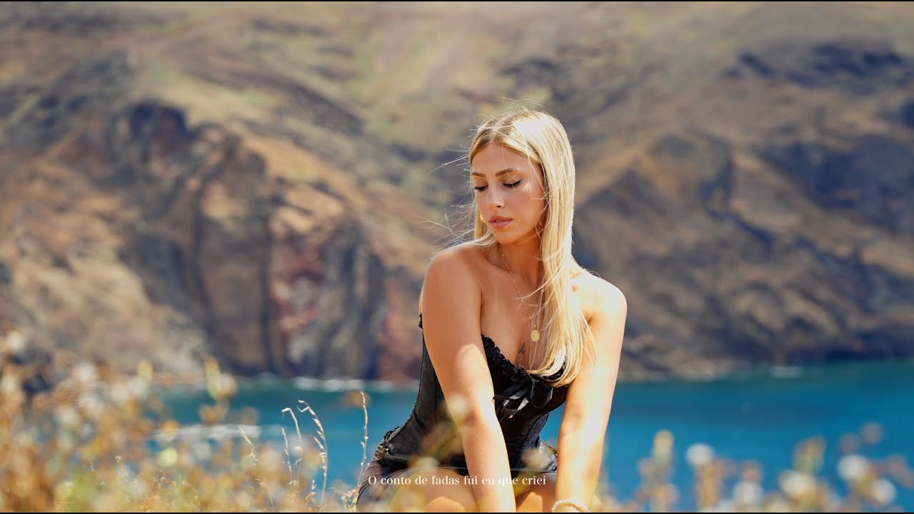 Beatriz Abrunhosa - Eu Vim do Nada (Official Music Video) - YouTube