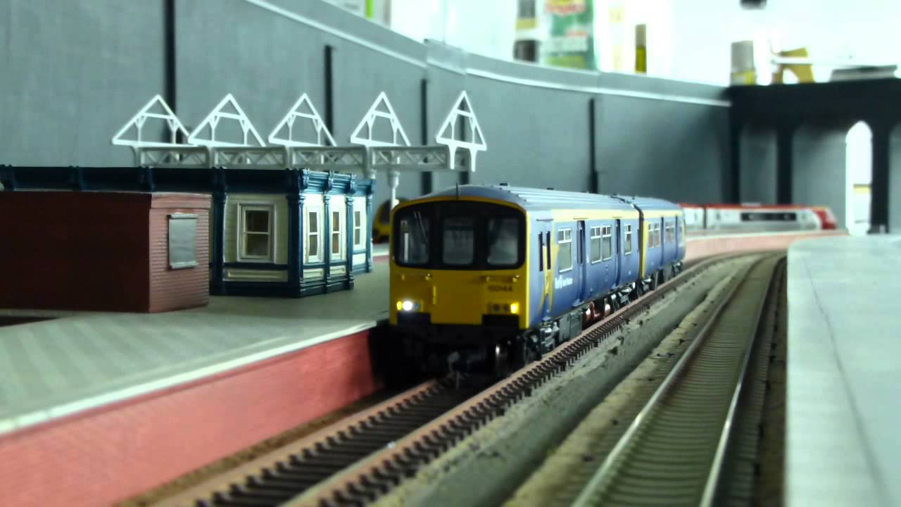 First North Western class 150 sound. - YouTube