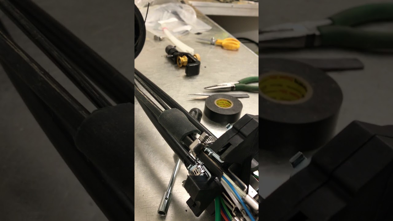 Midspan Fiber Splicing in a Commscope FOSC 450A Part 9 - YouTube