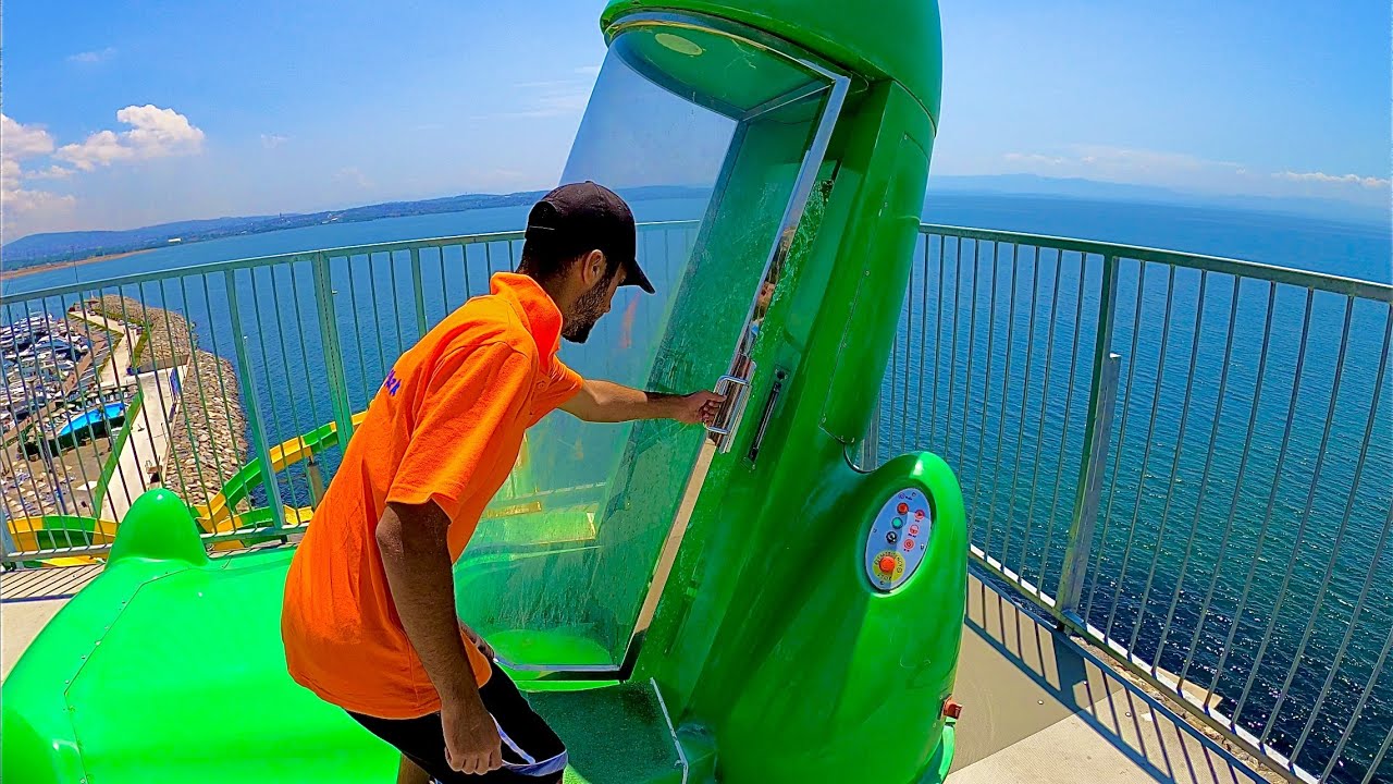 Launch Capsule Water Slide at Marina Aquapark Istanbul - YouTube