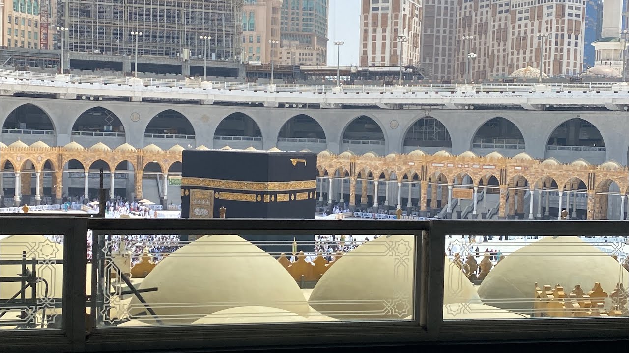 How much time it takes to complete one Circle of Tawwaf outside Mataaf ...