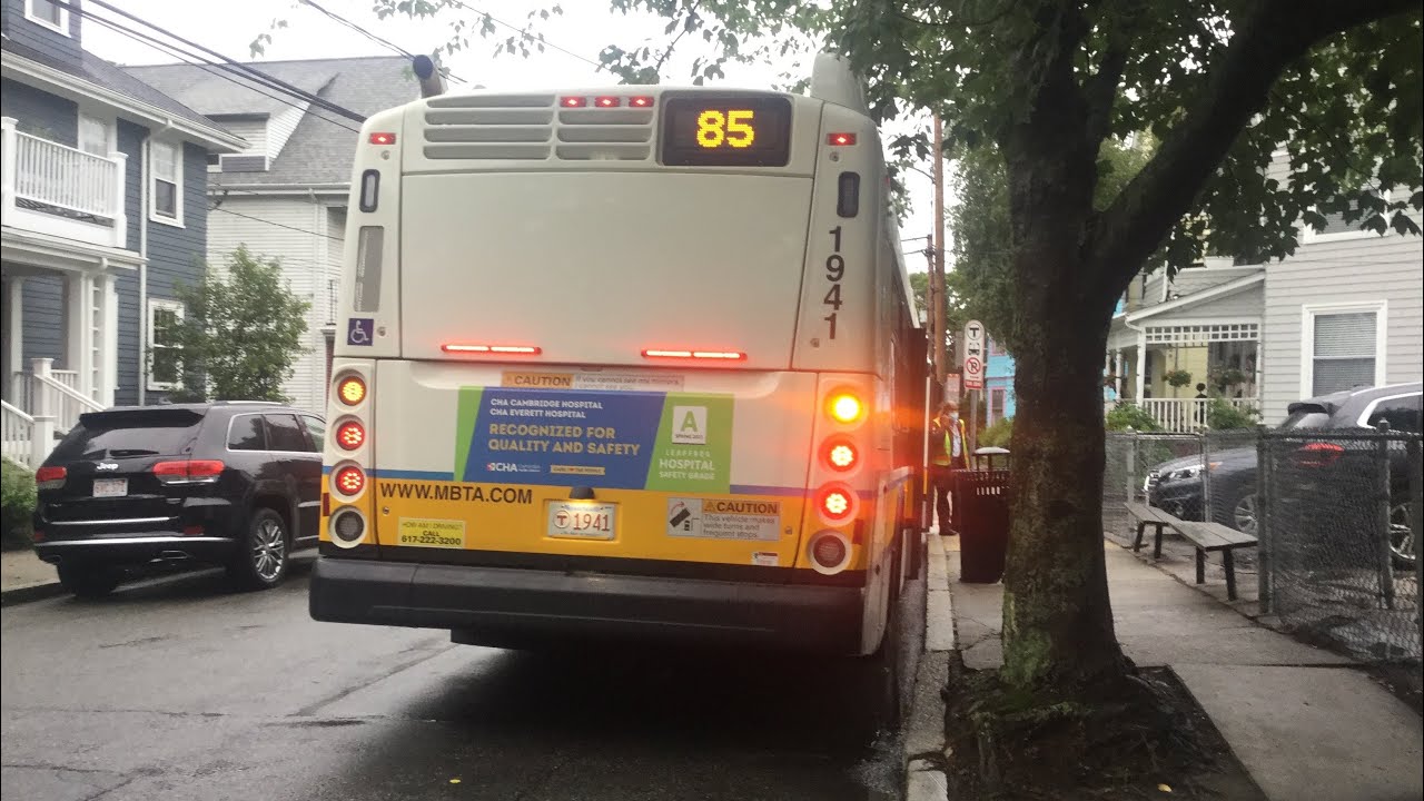 MBTA 2019/20 New Flyer XDE40 1941 Route 85 - YouTube