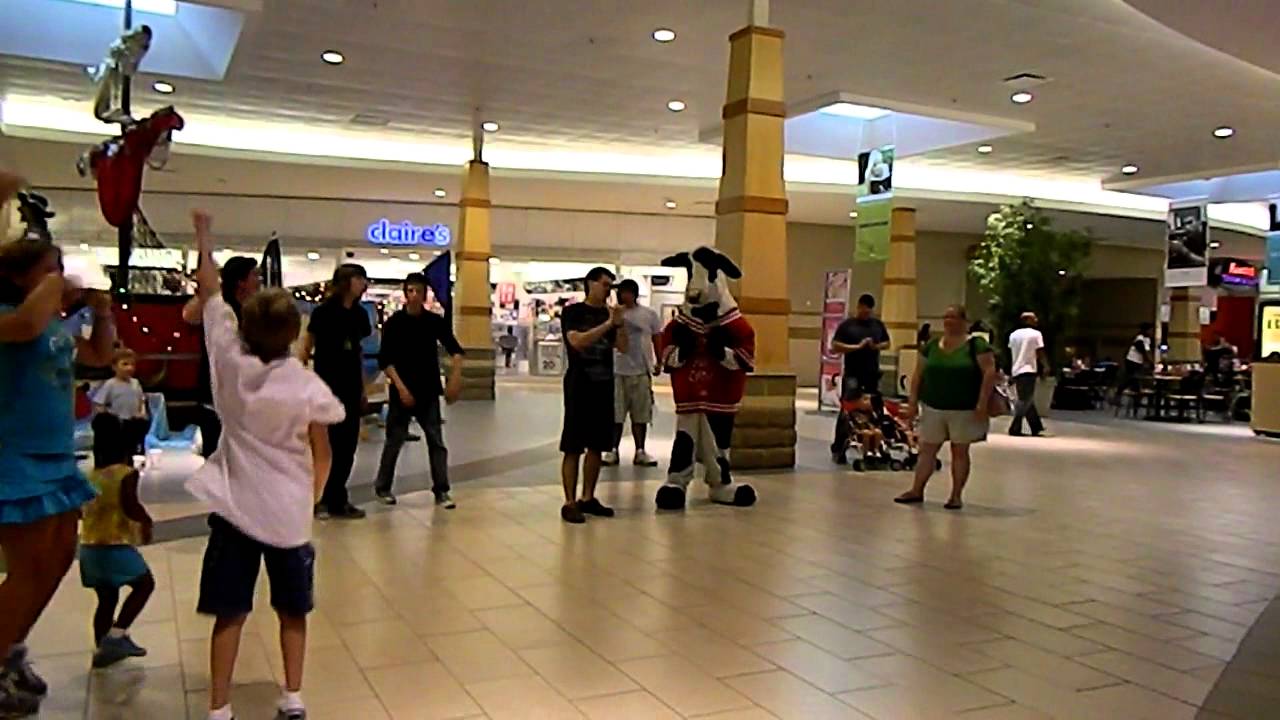 Clap Your Hands And Stomp Your Feet! - YouTube