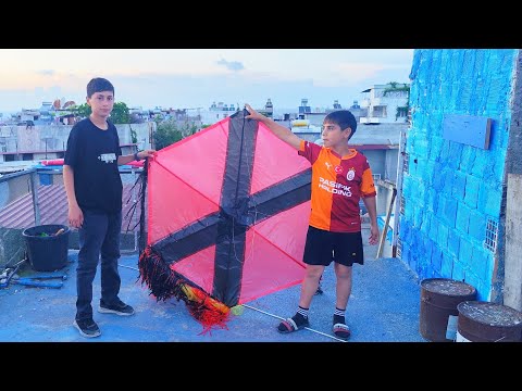 DEV UÇURTMA UÇURDUK ZORLANDİK ! 