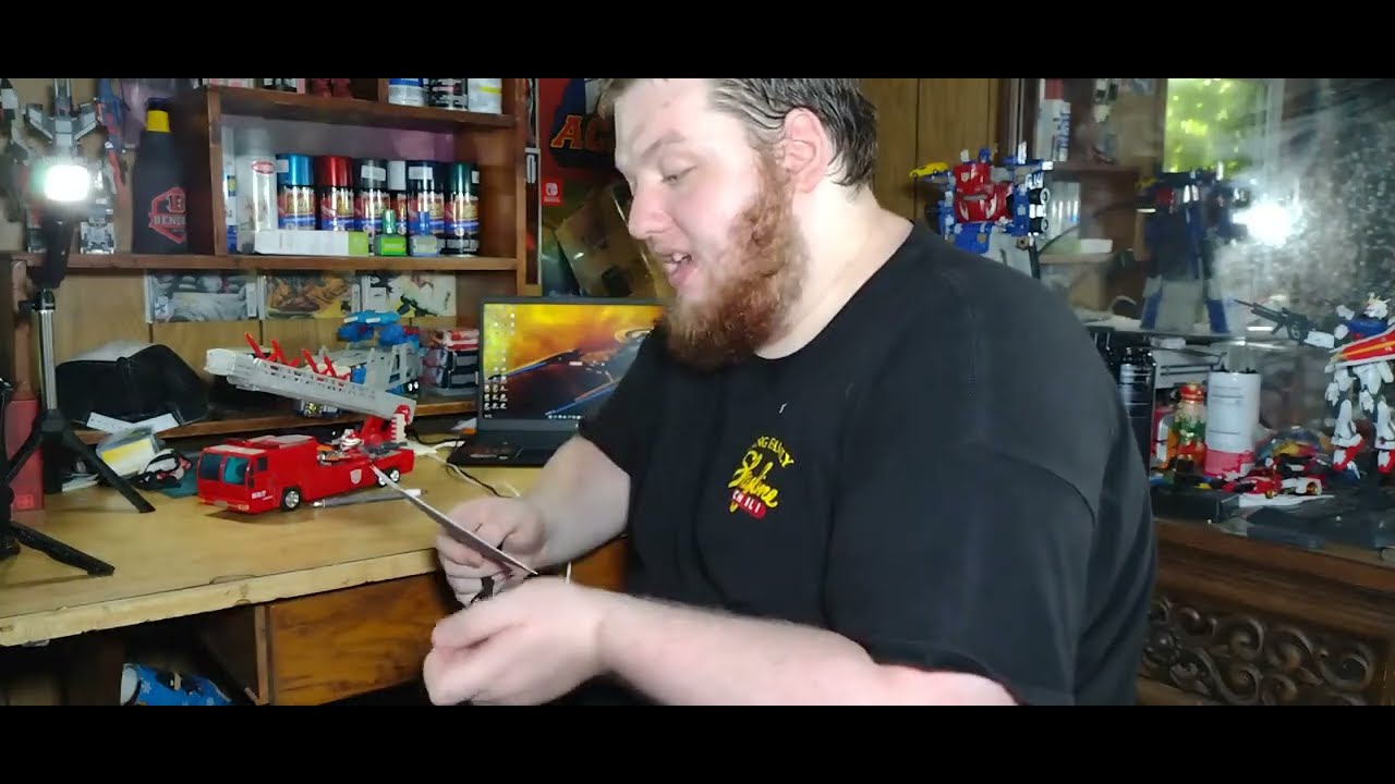 Transform Speed Challenge #8A Robots in Disguise Optimus Prime ...