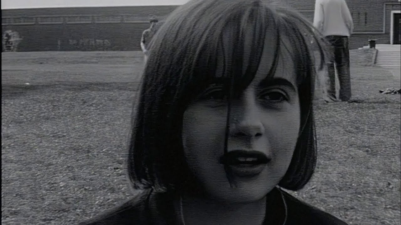 Saint Etienne, Moira Lambert - Only Love Can Break Your Heart (1990 ...