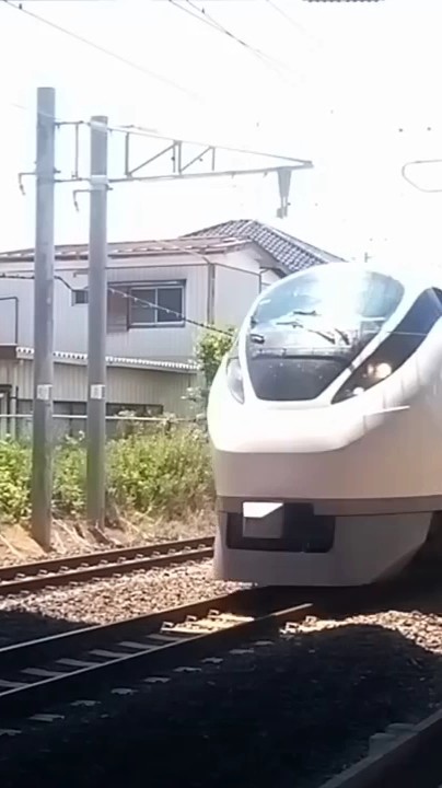 e657系通過 #鉄道 #jr東日本 #e657系#e657#train #常磐線 #通過#特急 #通過 #高速通過 - YouTube