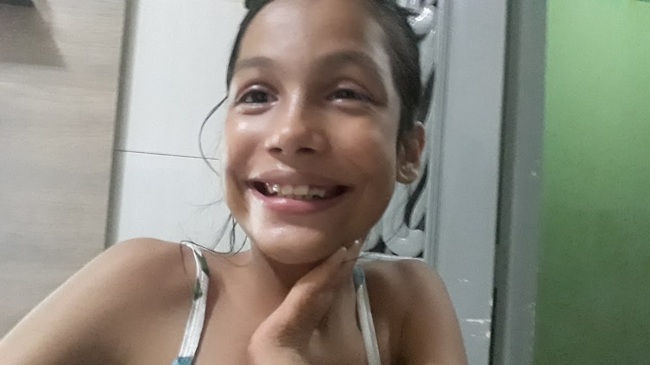 Minha Prima Me Maquiando Parte 2 Youtube