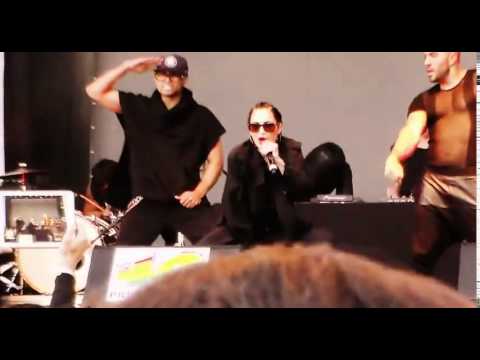 Porcelain Black - One Woman Army live in Primavera Pop - YouTube