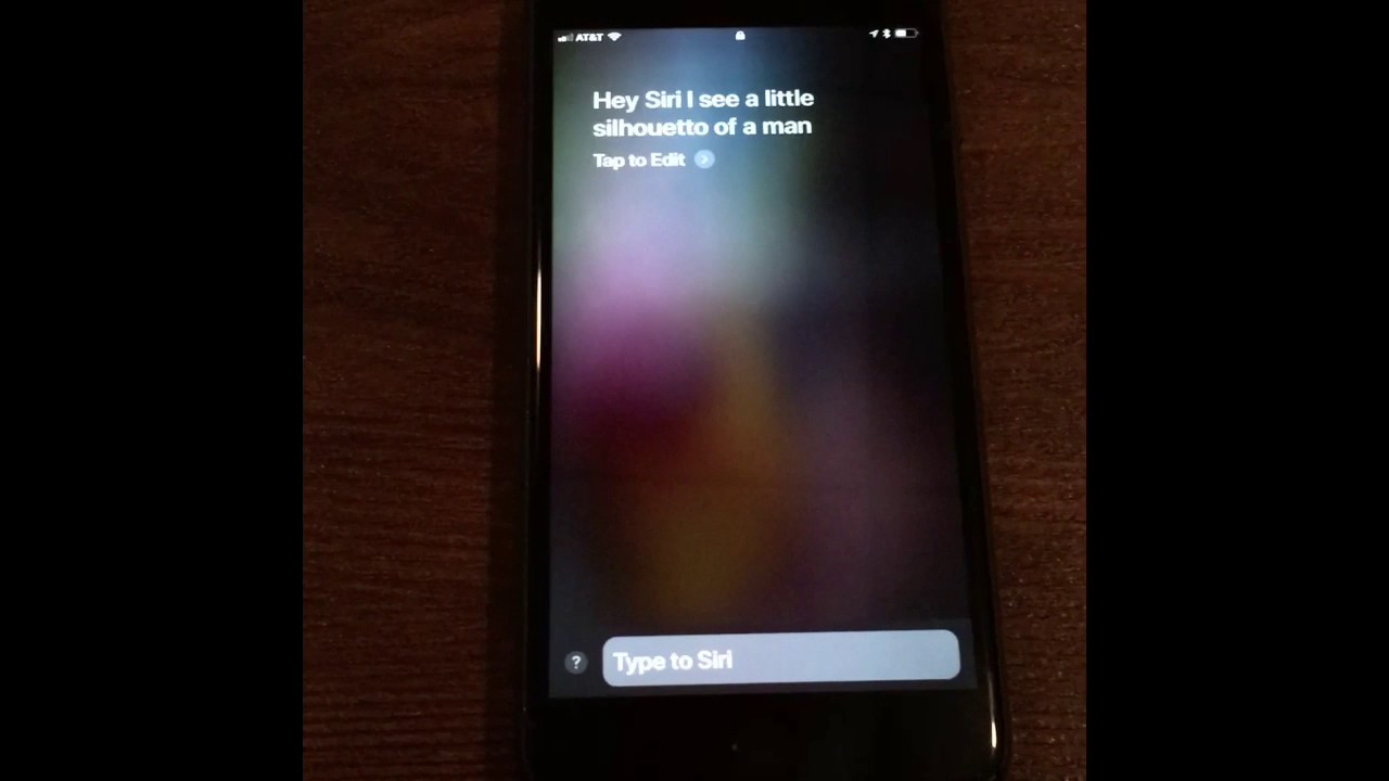 Siri sings Queen - YouTube