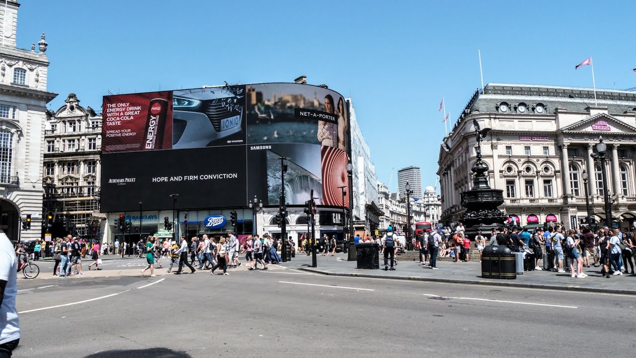 London entdecken - 11. Piccadilly Circus - YouTube