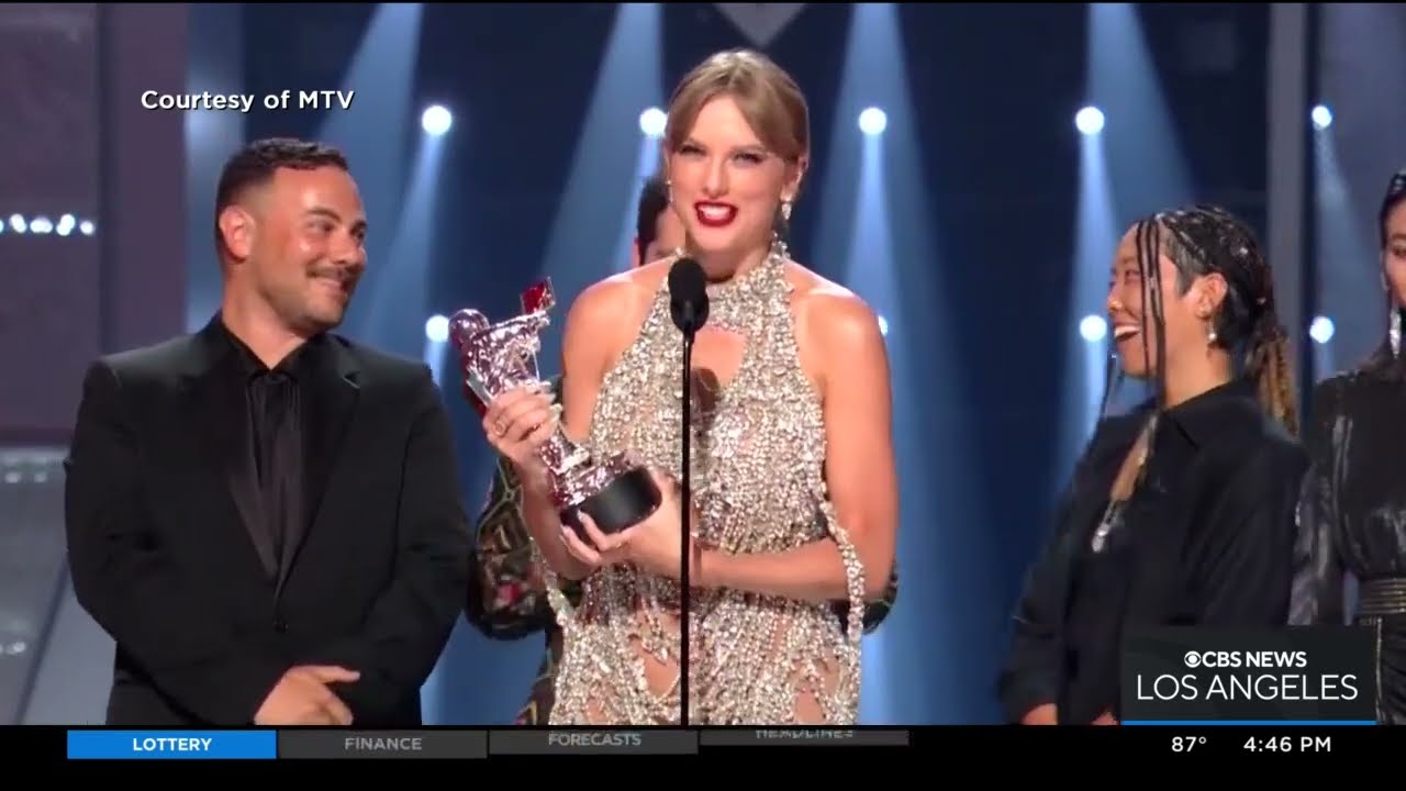 Taylor Swift wins Video of the Year, 13 years after Kanye West incident ...