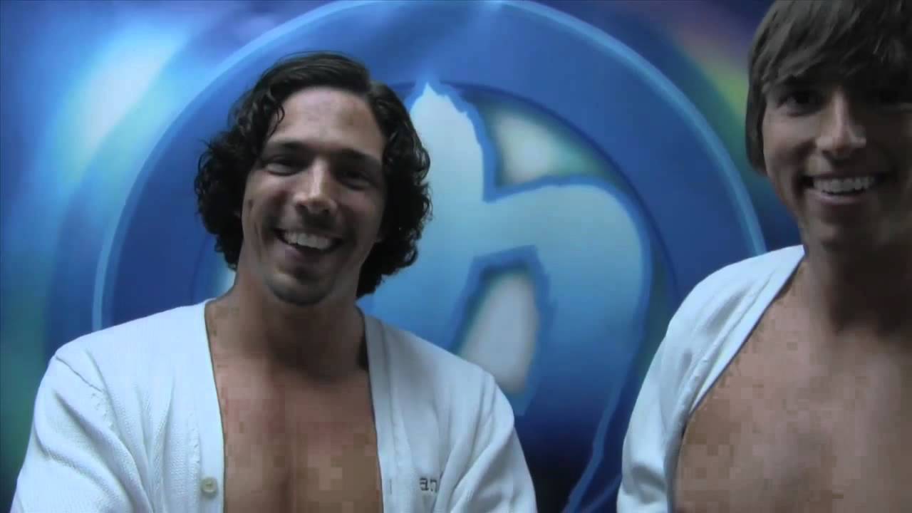 Special Update: 3.0 vs. The Bravado Brothers (6.8.12) - YouTube