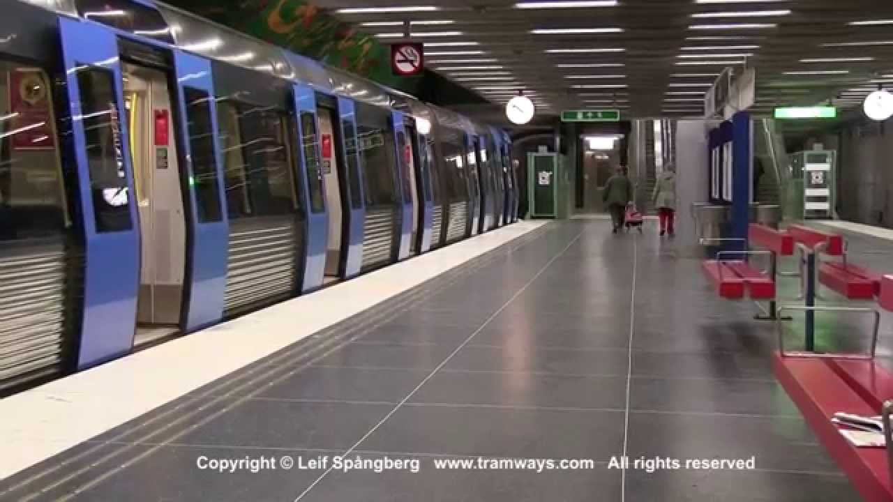 SL Tunnelbana tåg / Metro trains at Alby station, Stockholm, Sweden ...