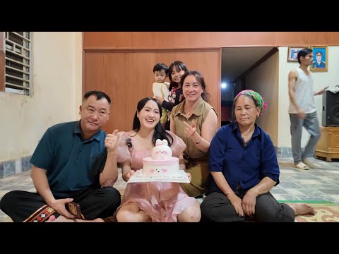 món quà Sinh nhật Đặc Biệt của Ái Mí vàThăm mô hình nuôi Hươu lấy nhung Trên Bản