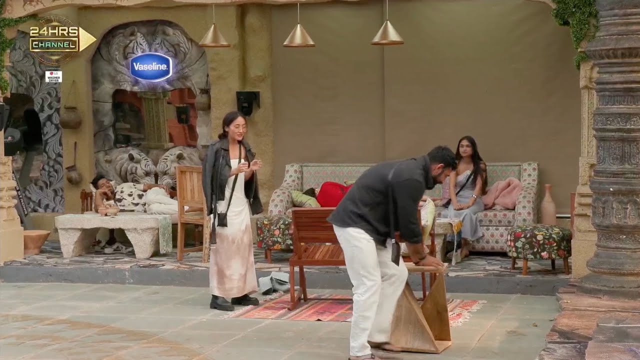 Bigg Boss 18 Live : Rajat Dalal Aur Chum Ne Khela Table Wala Game ...