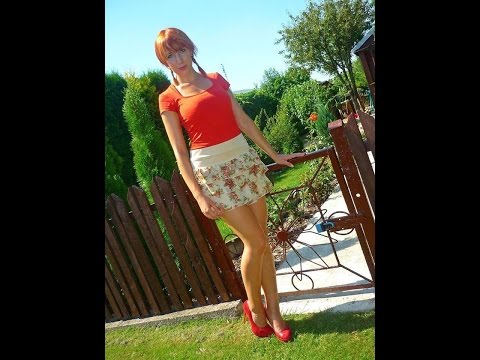 Skirt dress Beautiful Amateur Girl pics HD 1080p