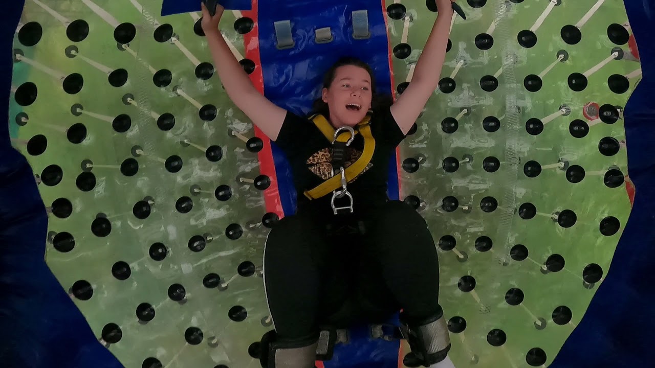 Harness Zorbing - Madrenaline (1) - YouTube