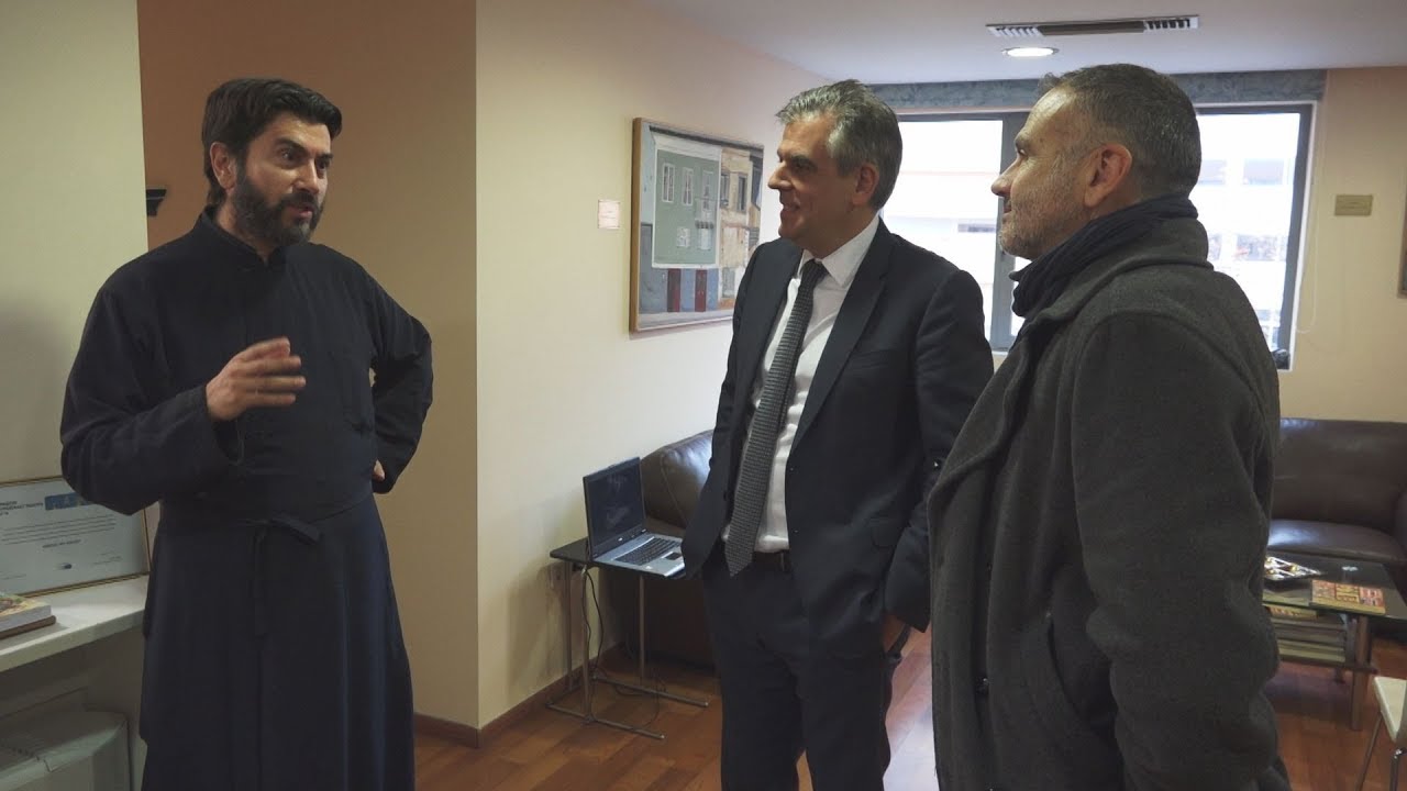 Τα Ελληνικά Ταχυδρομεία “χαμογελούν” στα παιδιά της ΚΙΒΩΤΟΥ ΤΟΥ ΚΟΣΜΟΥ ...