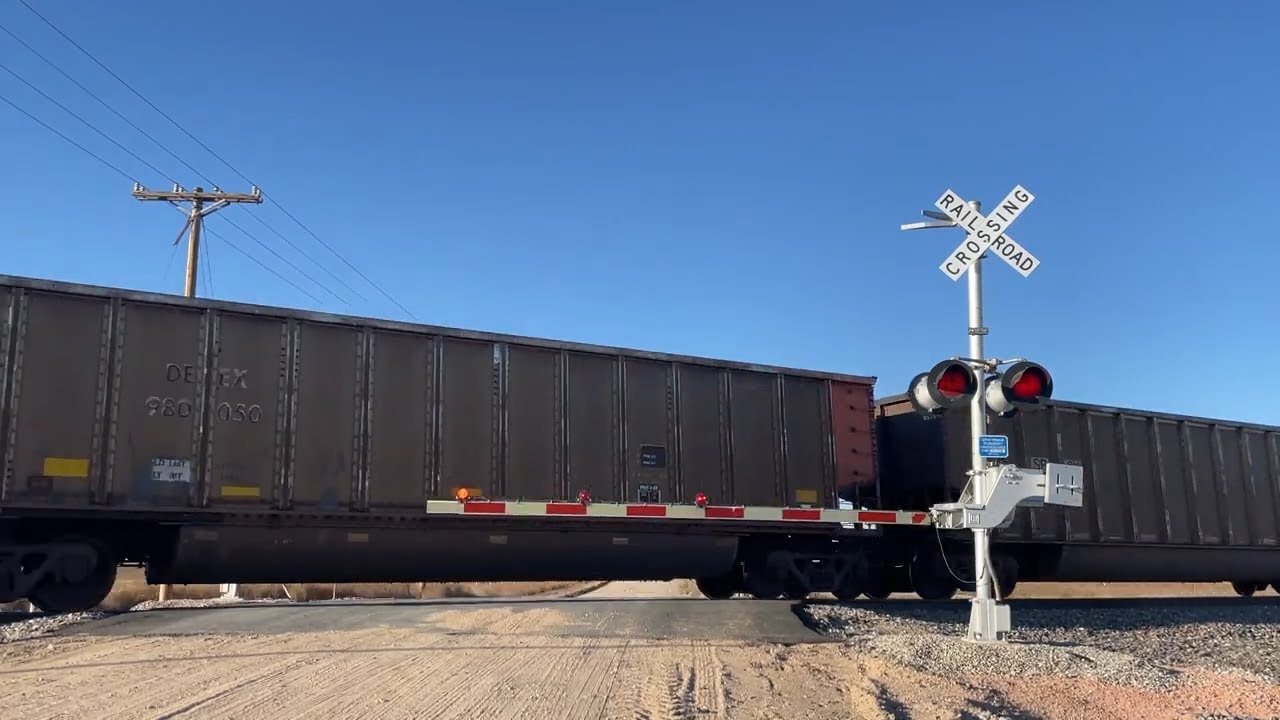 CR 2 Railroad Crossing, near Wiggins, CO - YouTube