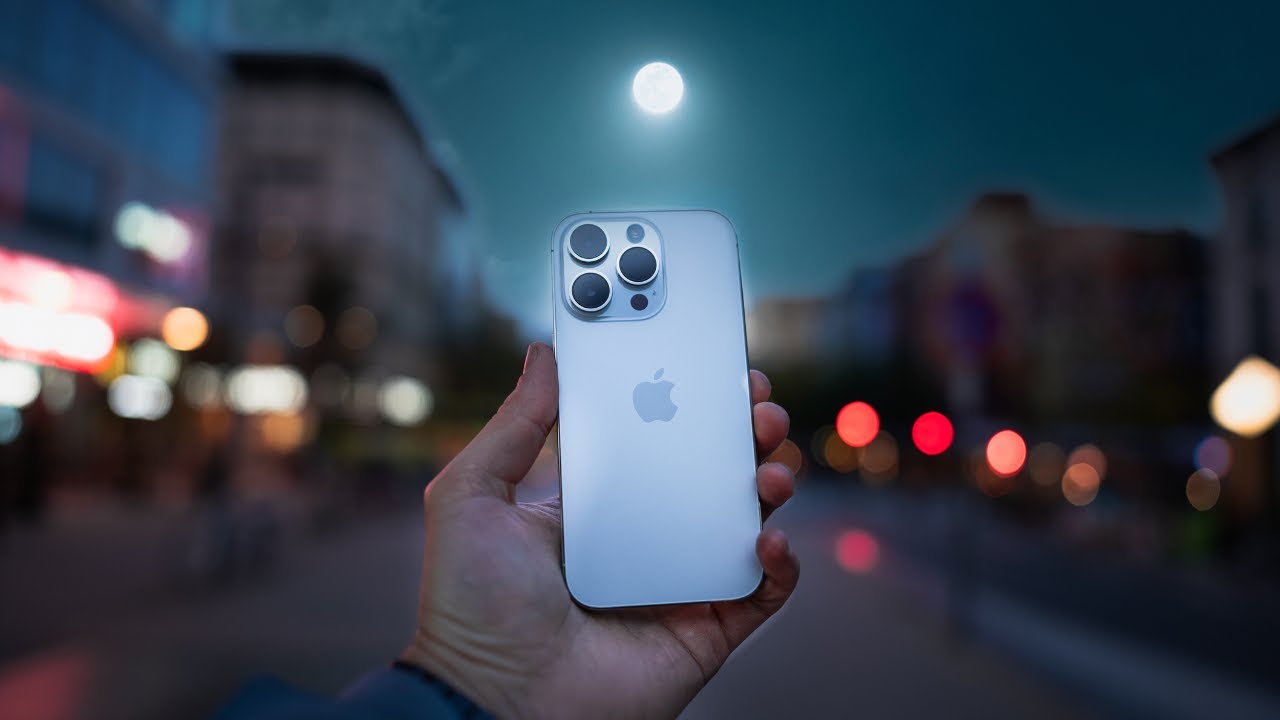iPhone 14 Pro Night Photography: I'm AMAZED! - YouTube