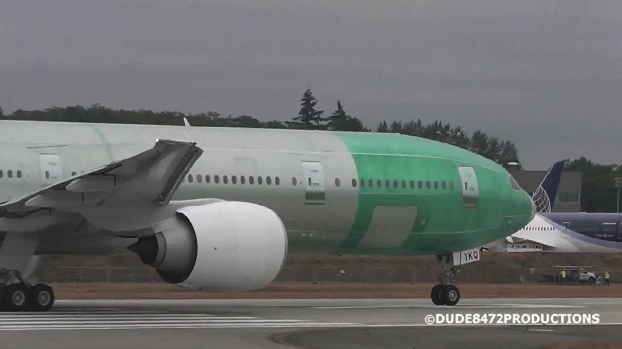 Unpainted Thai Airways 777-300ER Rejected Takeoff at Paine Field ᴴᴰ ...