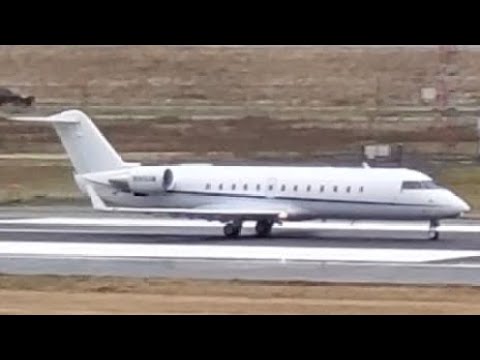 Mitsubishi Challenger 850 [N168SW] Takeoff from PDX - YouTube