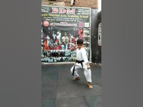 Kata sanchin (shito ryu) - YouTube