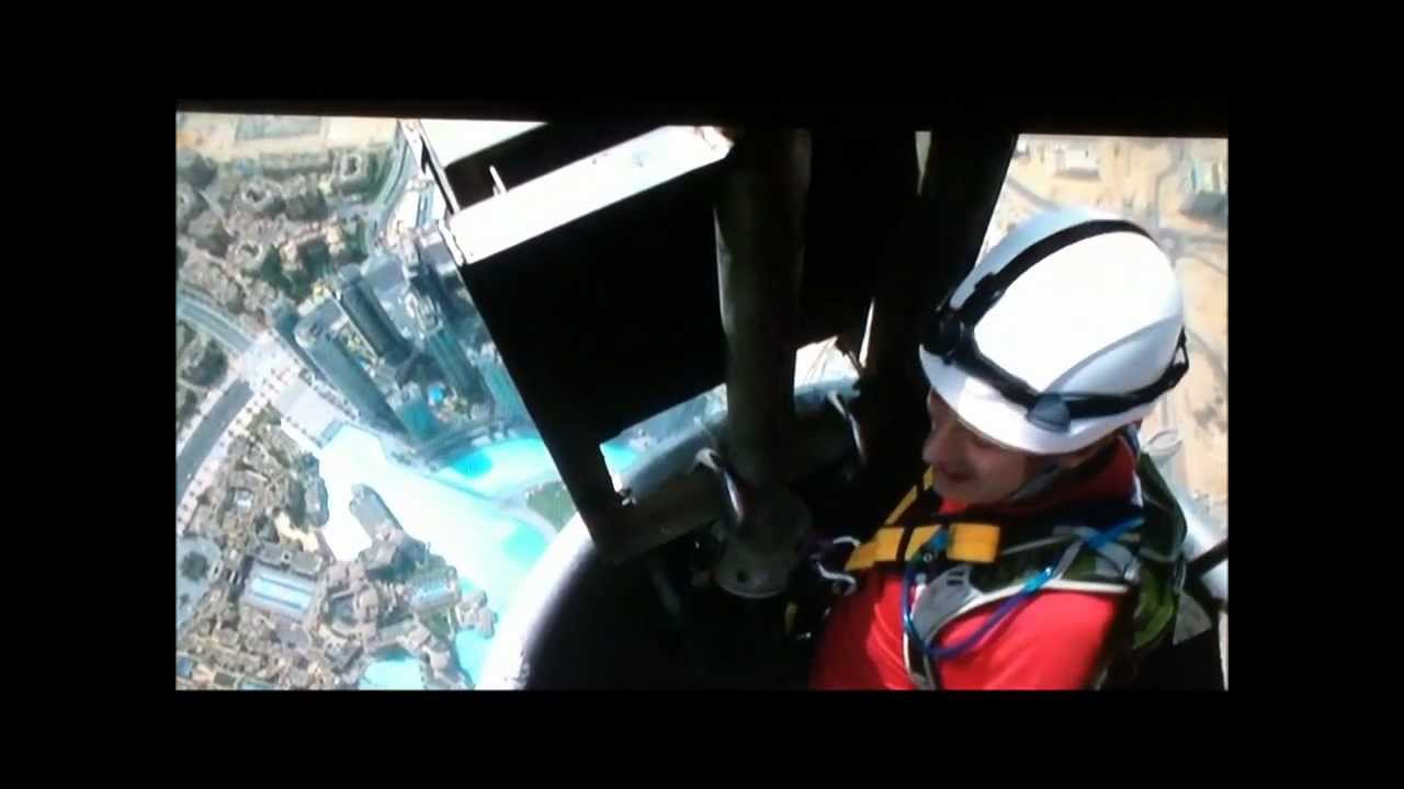 Burj Khalifa spire. The tallest building in the world - YouTube