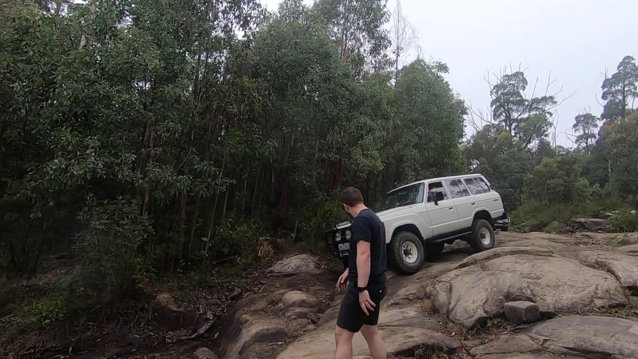 Gentle Annie Track Bunyip Landscruiser - YouTube