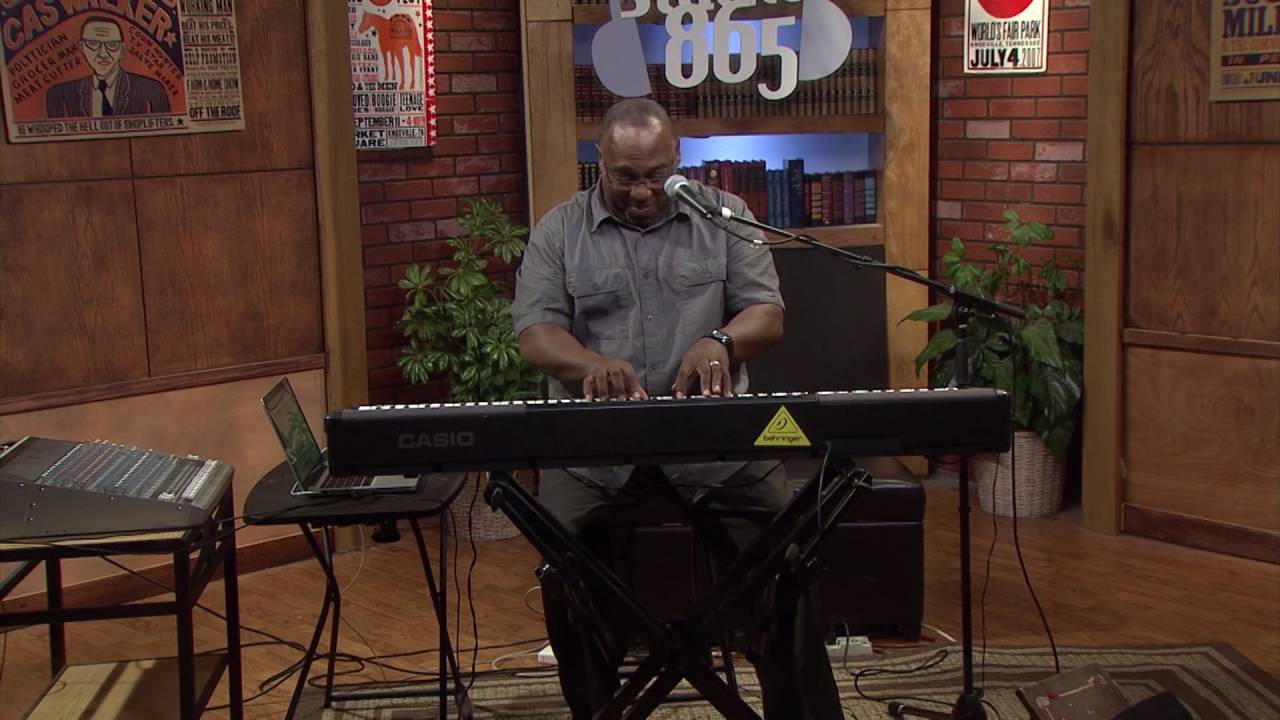 Studio865 Brian Clay Little Sunflower - YouTube