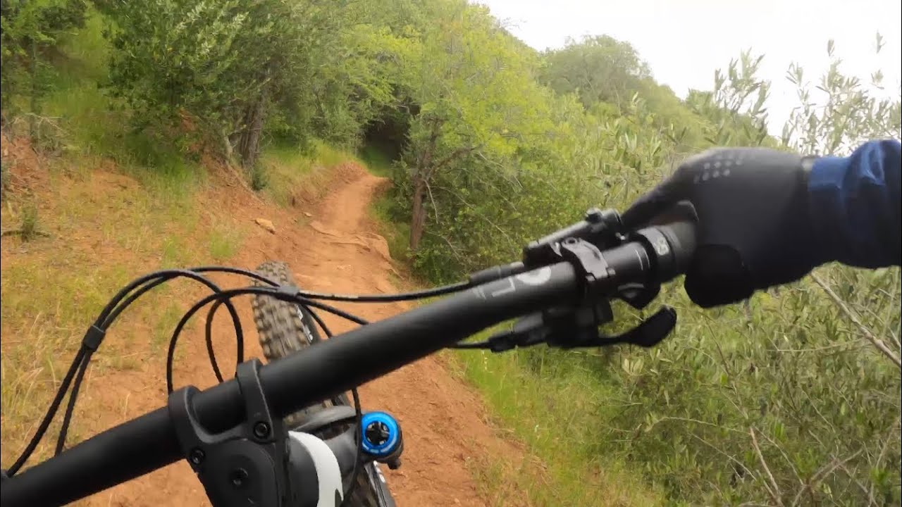Testing The SPECTRAL MULLET at Waterfall Gully - YouTube