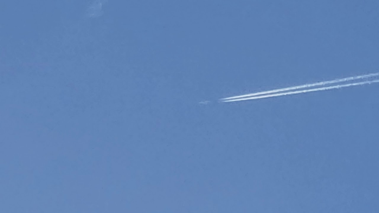 This Jet Is MOVING Fast!! - YouTube
