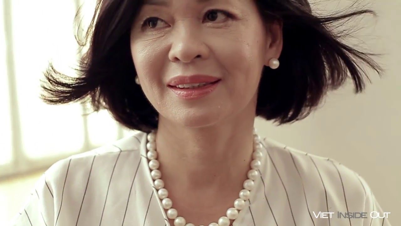 [Talk] Meet Confidence Mrs Hồng - YouTube