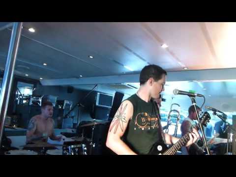 Faux FX - live @ Chopdog;'s Harbour Cruise, 27 February 2016, 2/3