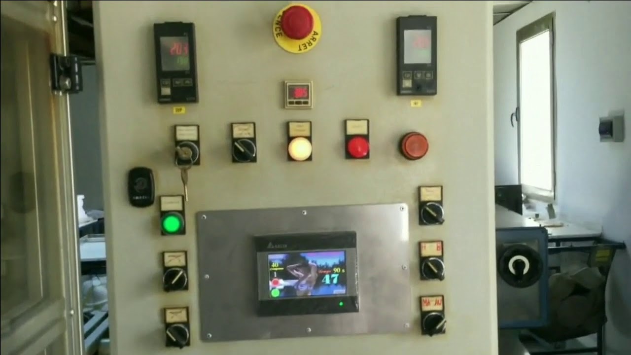 Machine moulage coque CERA FRANCE modifiée par ELLOUZE SLIM - YouTube